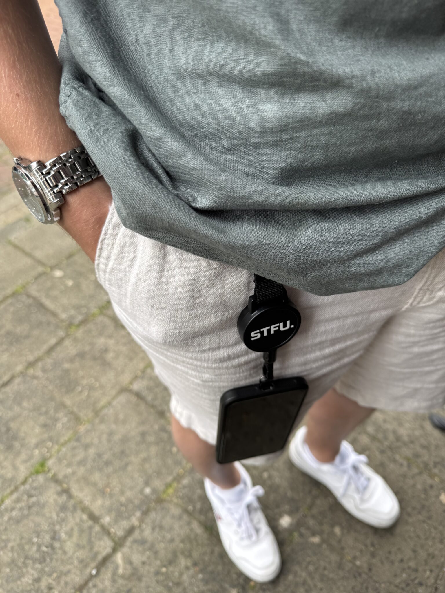 STFU ScreenSaver - Winter Sports Phone Fall Protection